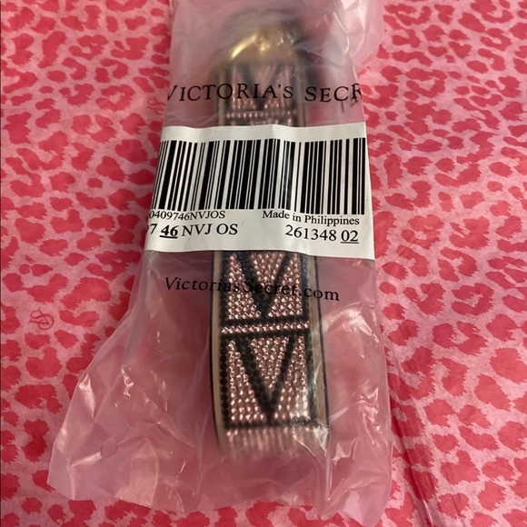 Victoria's Secret | Accessories | Victoria Secret Keychain Pink ...